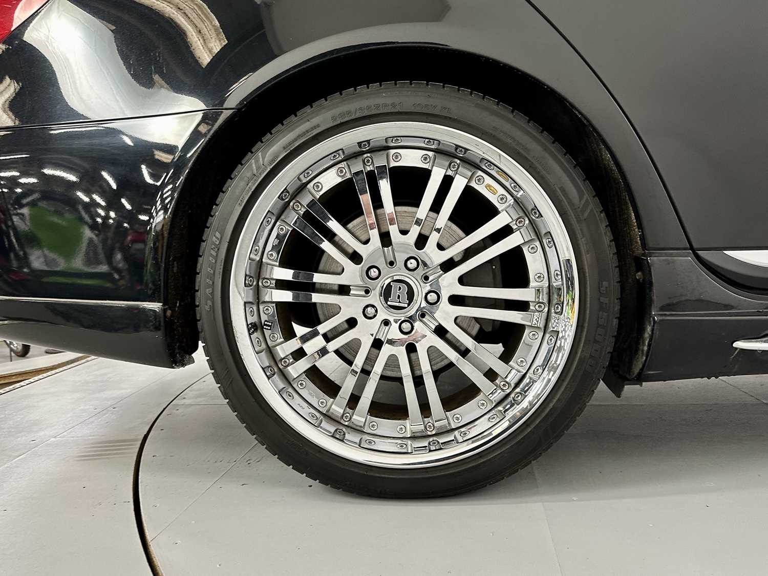 Lot 77 - 2008 Lexus LS600HL RSR