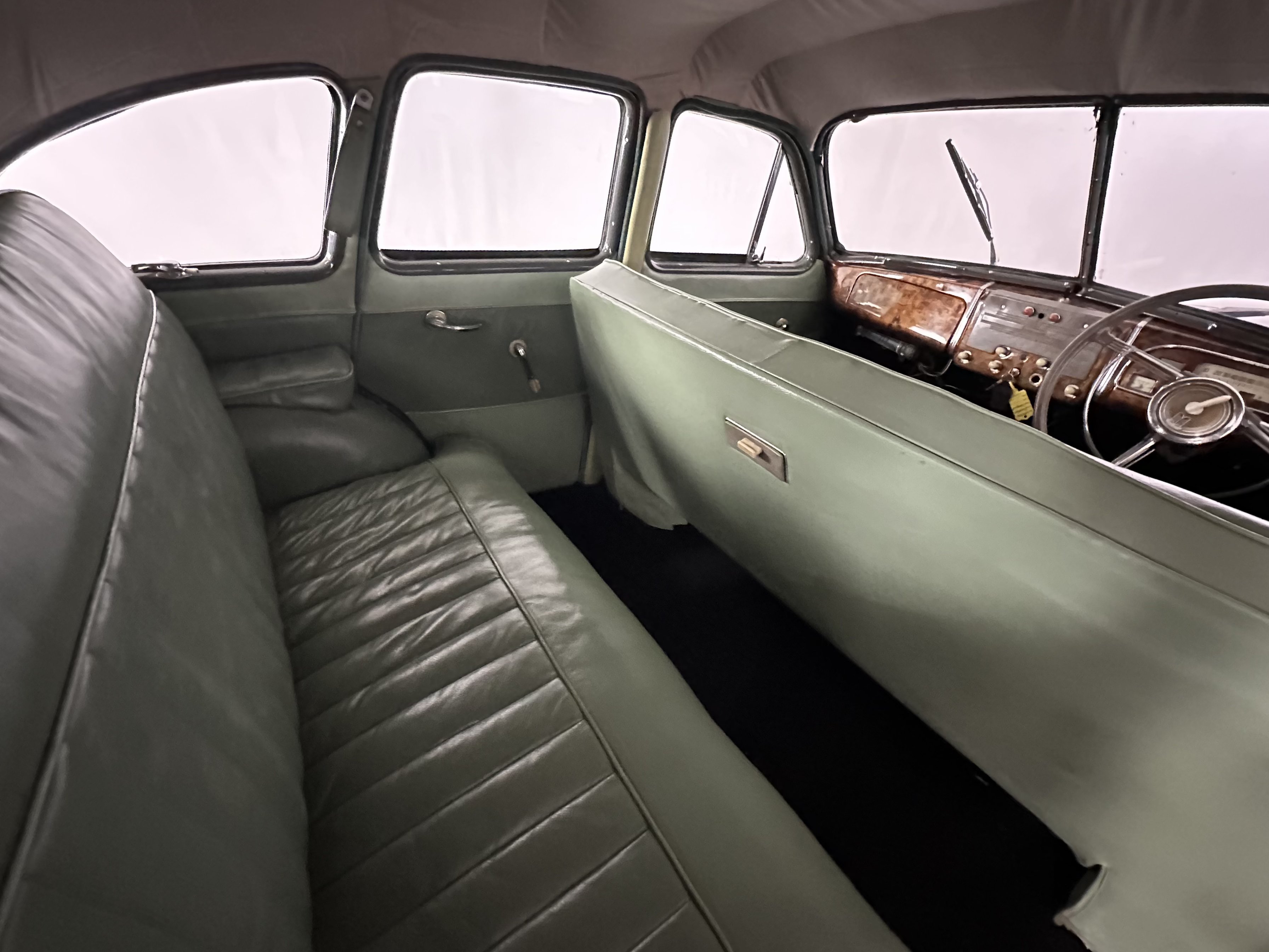 Lot 2 - 1949 Standard Vanguard