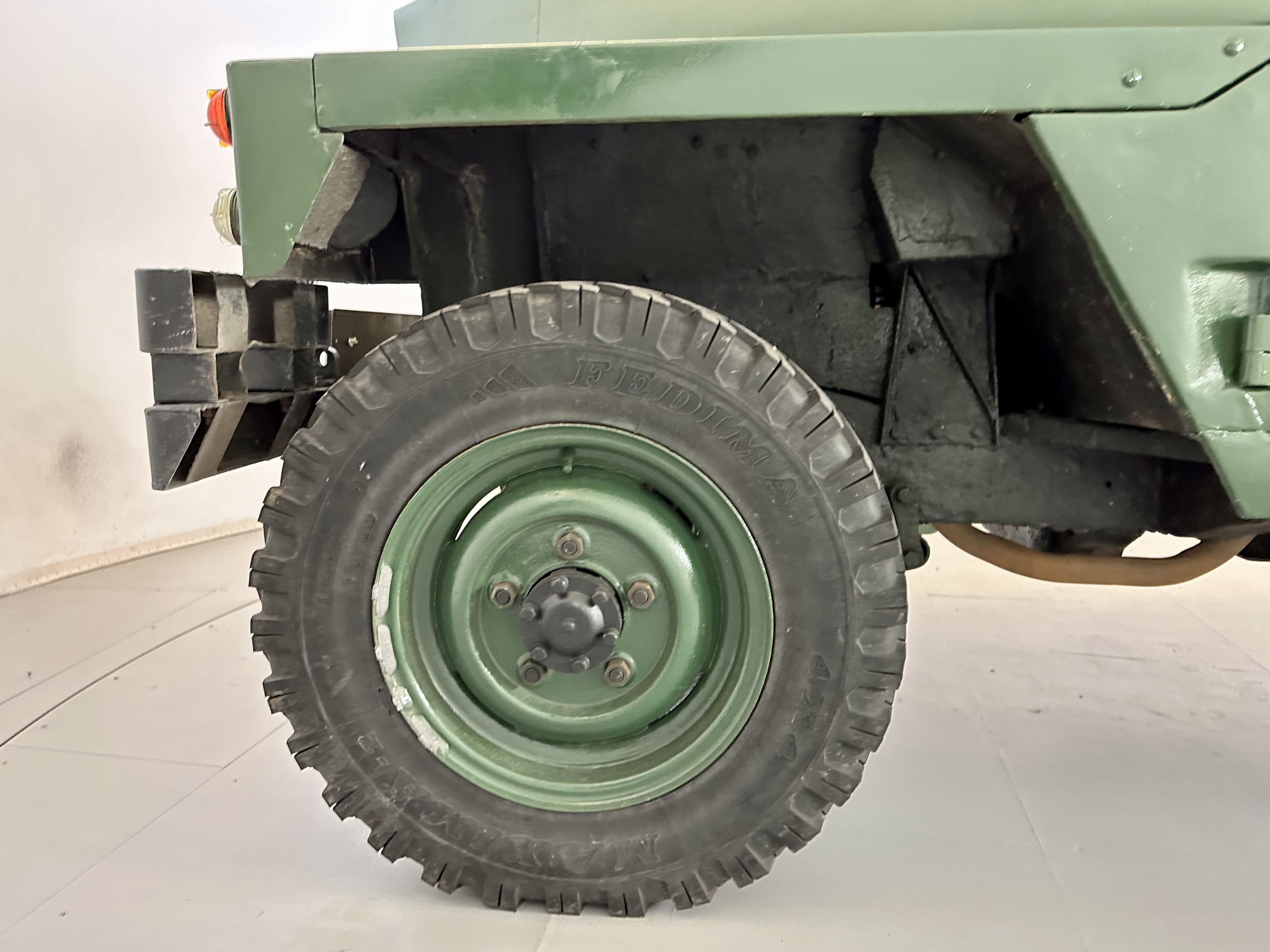 Lot 171 - 1979 Land Rover Series 3 Light Weight