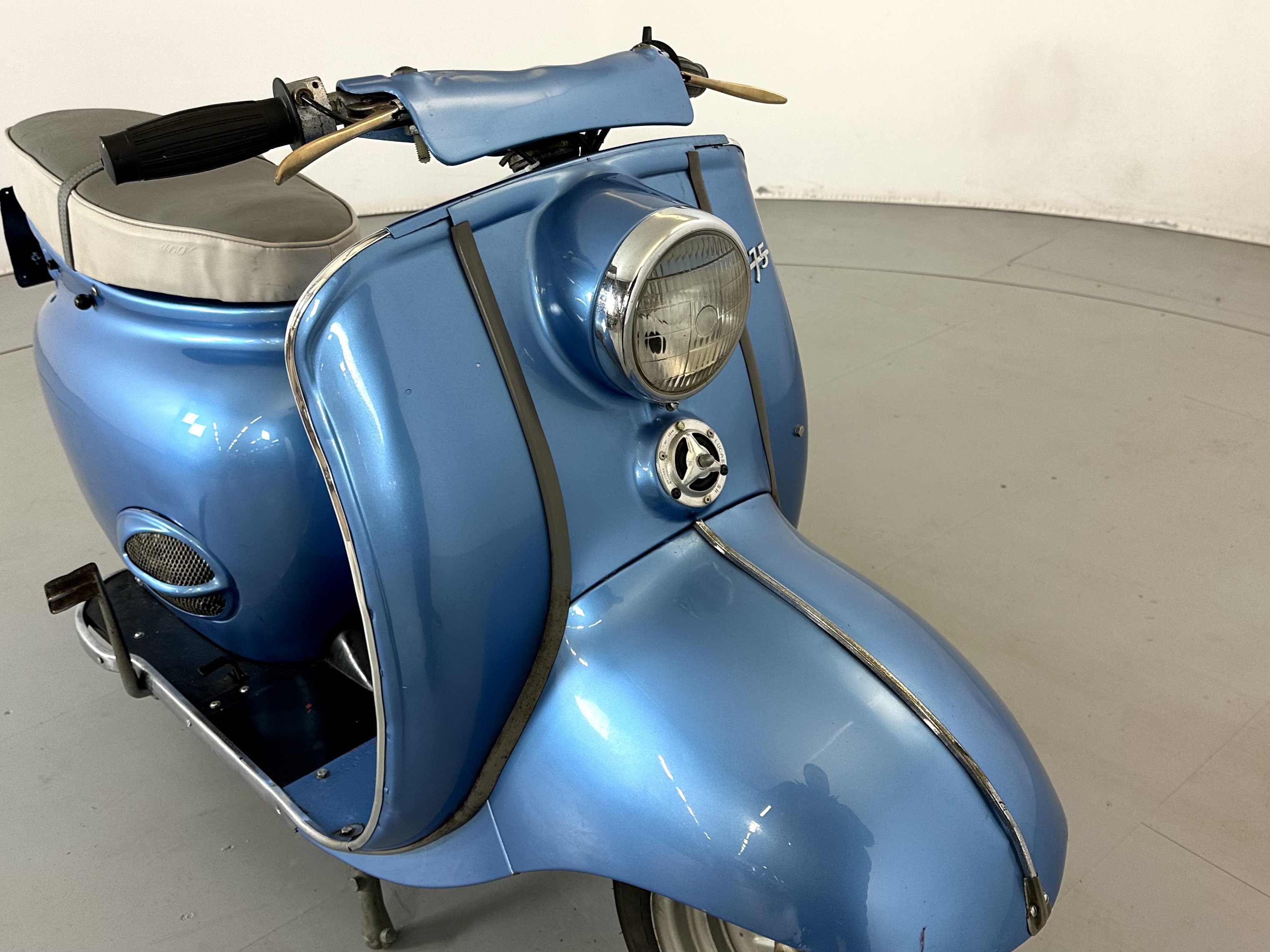 Lot 86 - 1960 BSA Sunbeam