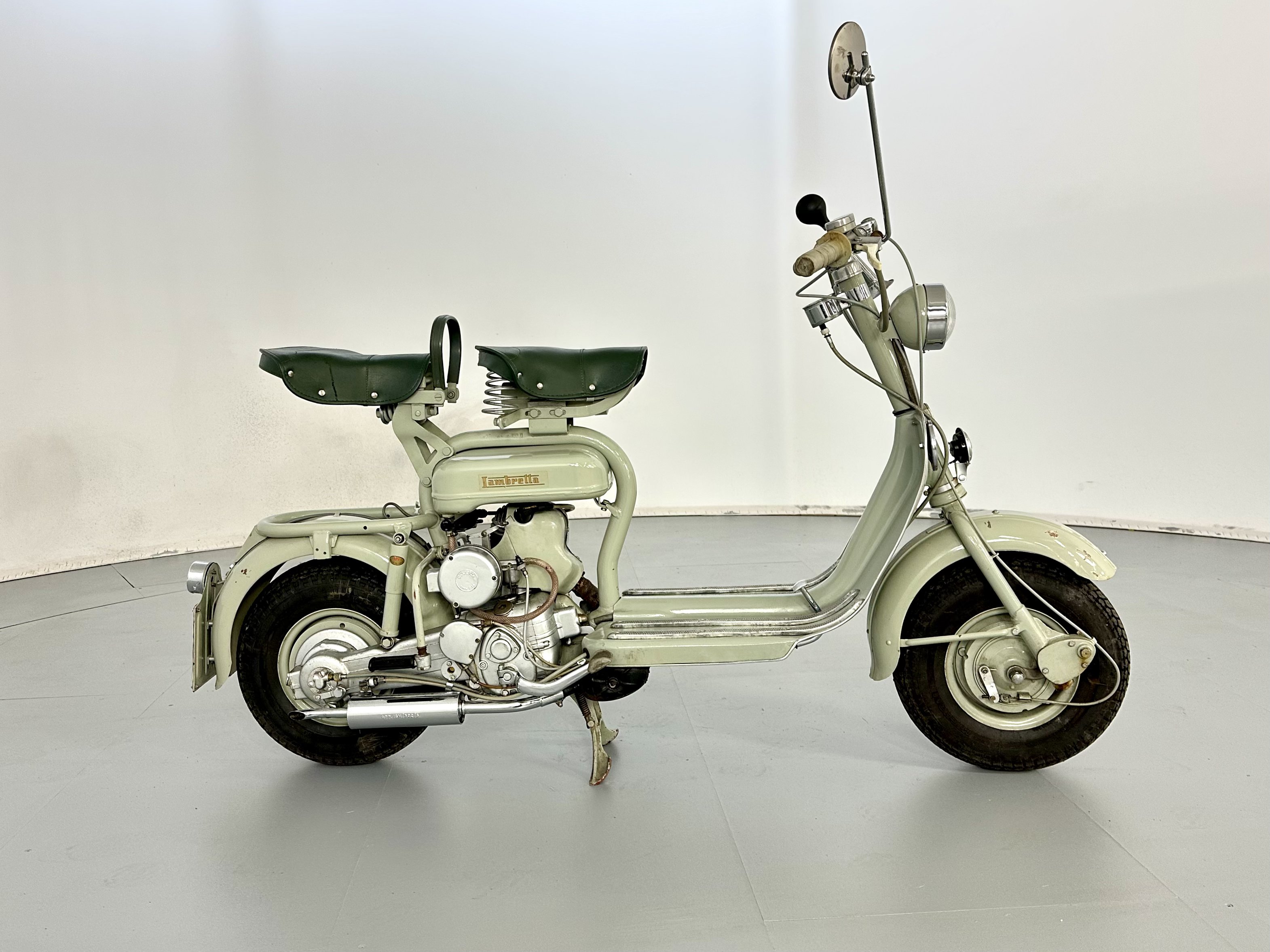 Lot 8 - 1956 Lambretta 150D - NO RESERVE
