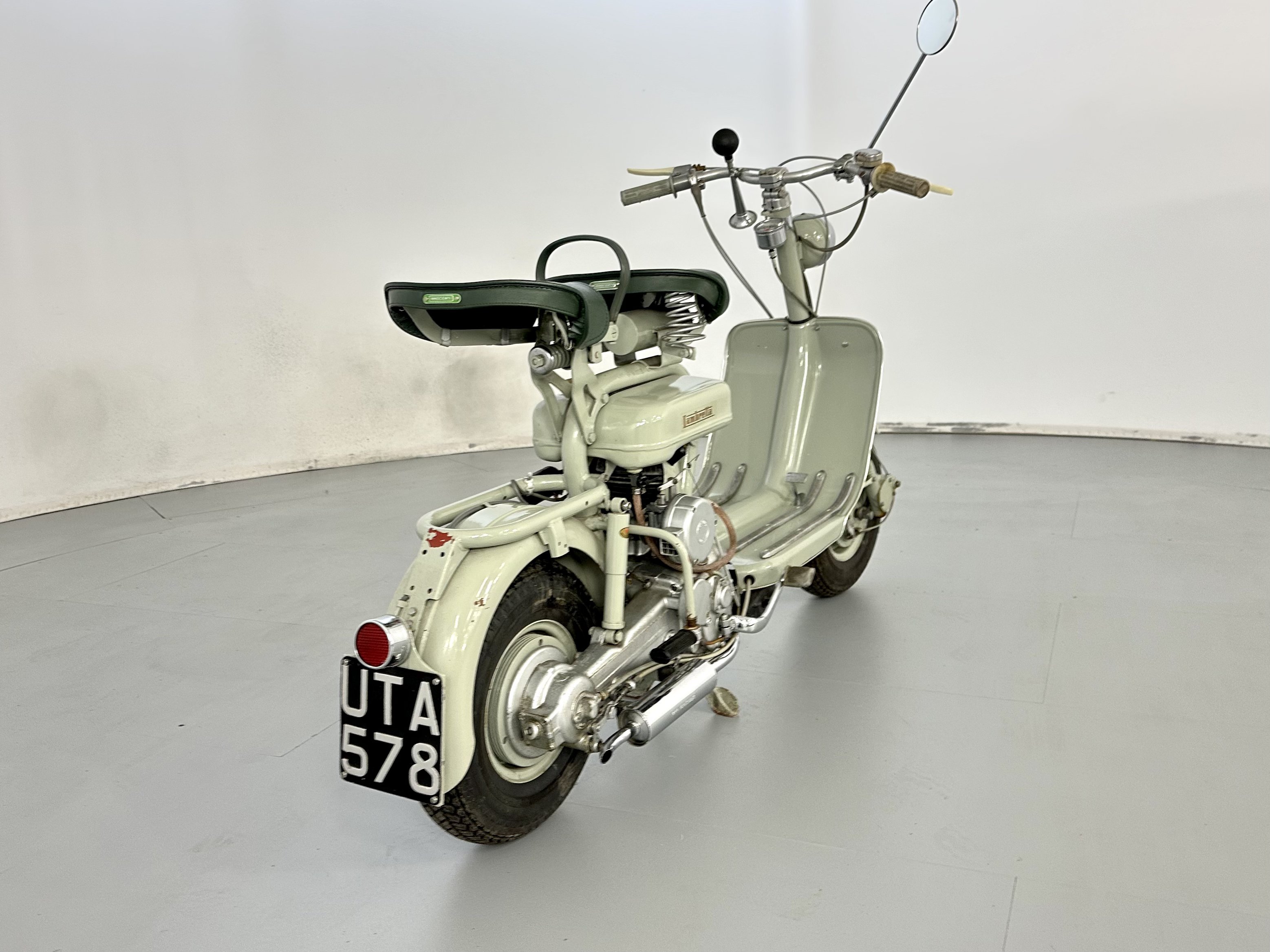 Lot 8 - 1956 Lambretta 150D - NO RESERVE