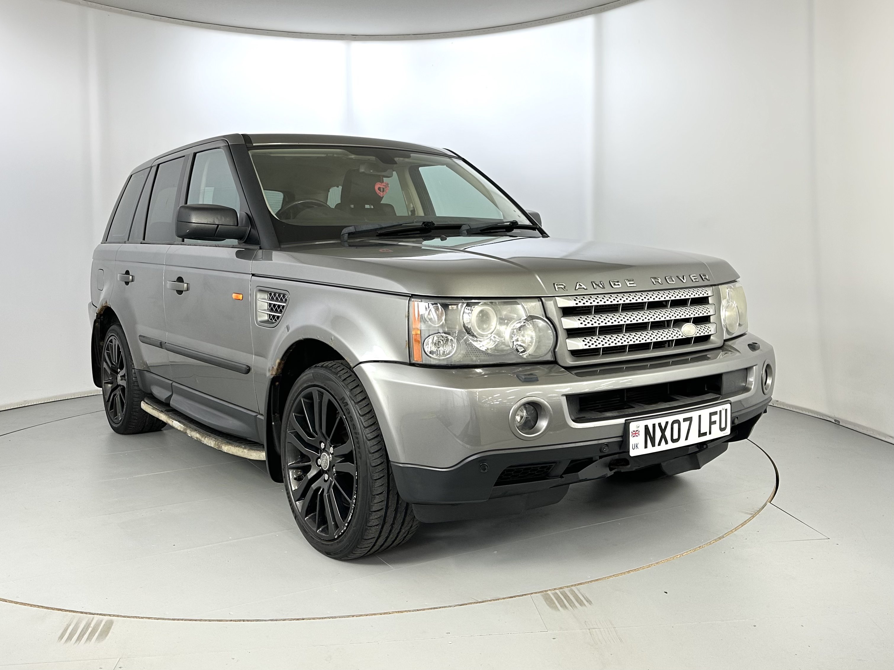 Lot 108 2007 Land Rover Range Rover Sport TDV8