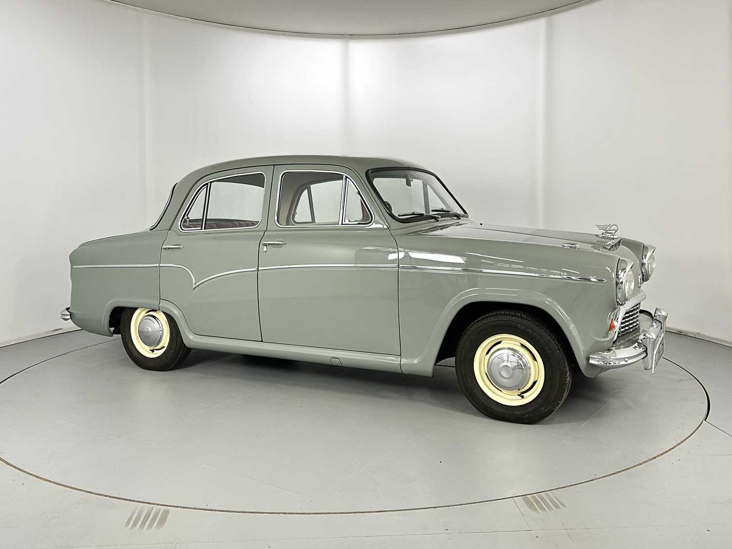 Lot 5 - 1958 Austin Cambridge A55